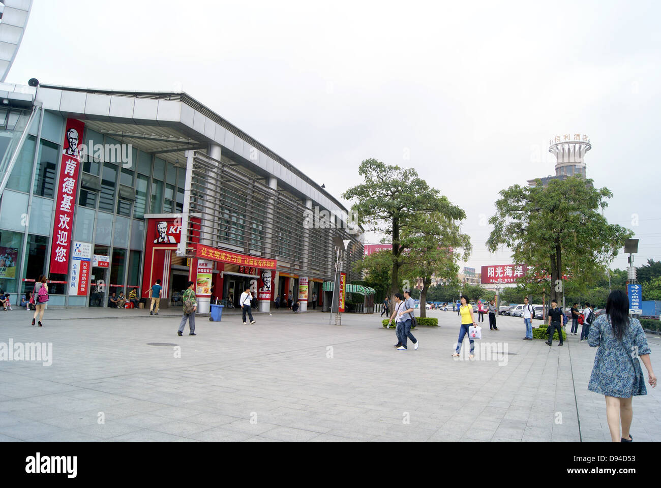 Dongguan bus station of the passenger, in China Stock Photo - Alamy