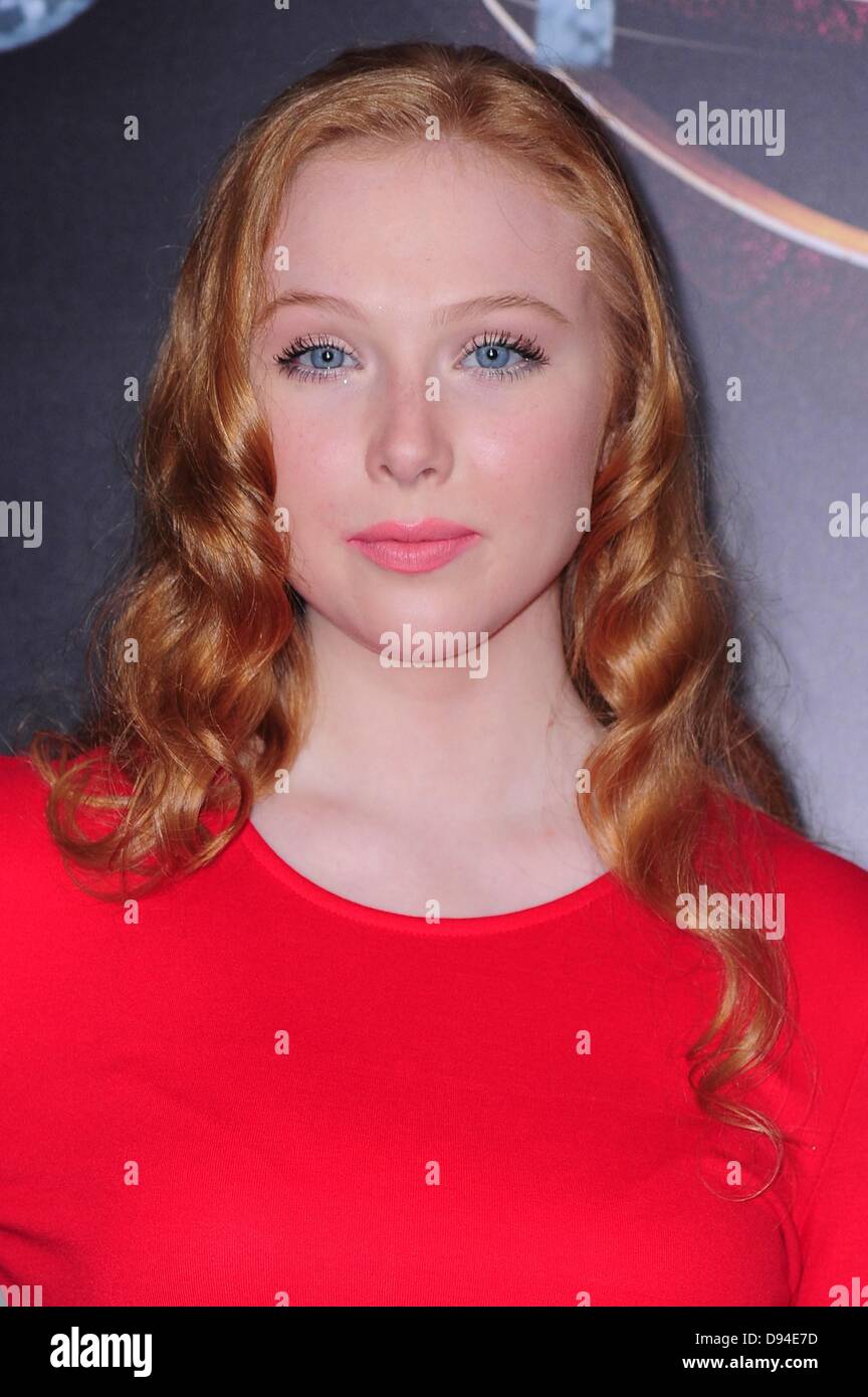 New York, USA. 10th June, 2013. Molly Quinn at arrivals for MAN OF ...