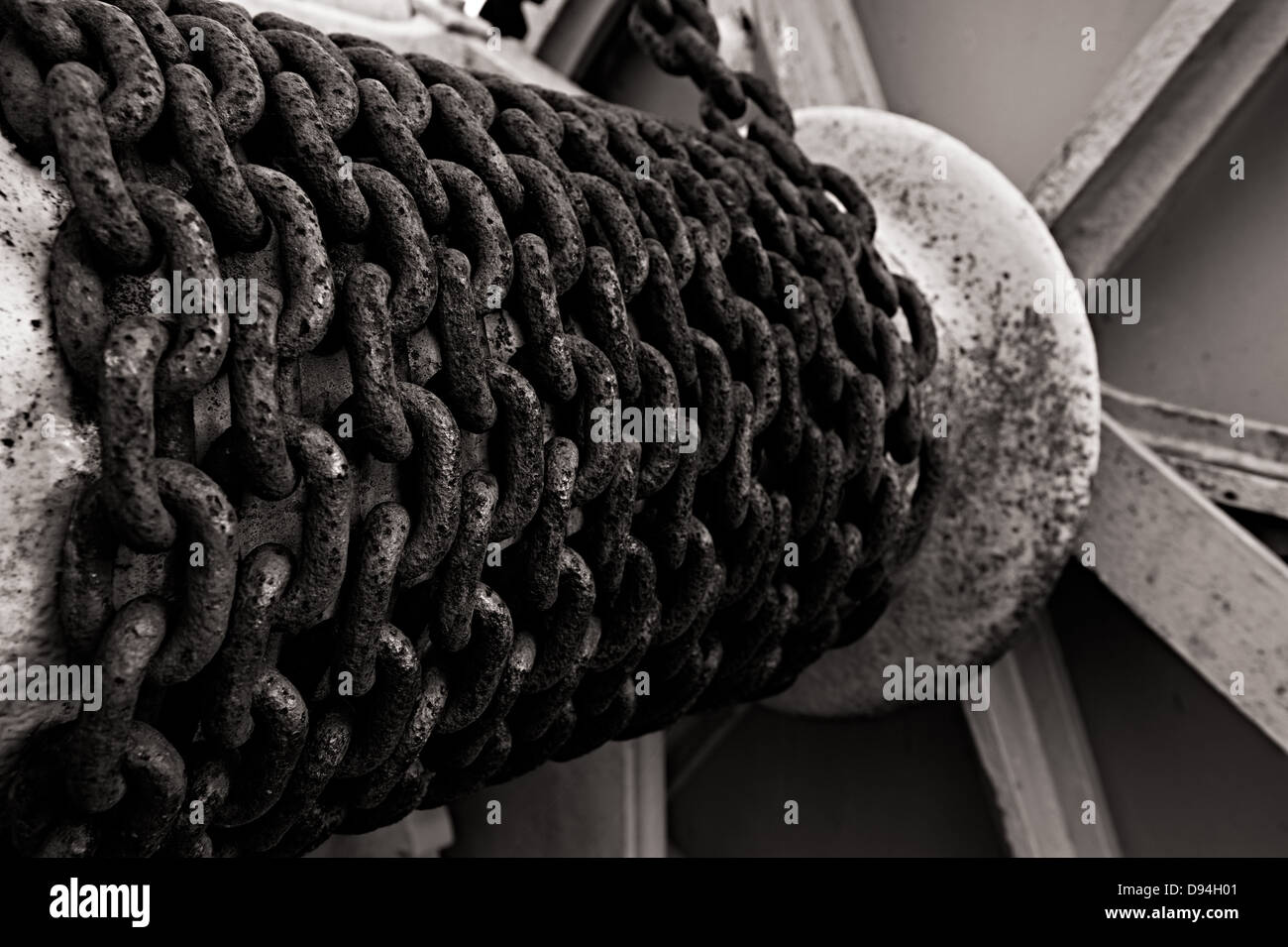 Chain wrapped around a winch Stock Photo - Alamy