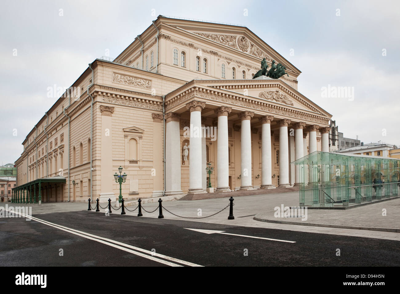bolshoi theatre, moscow, russia Stock Photo - Alamy
