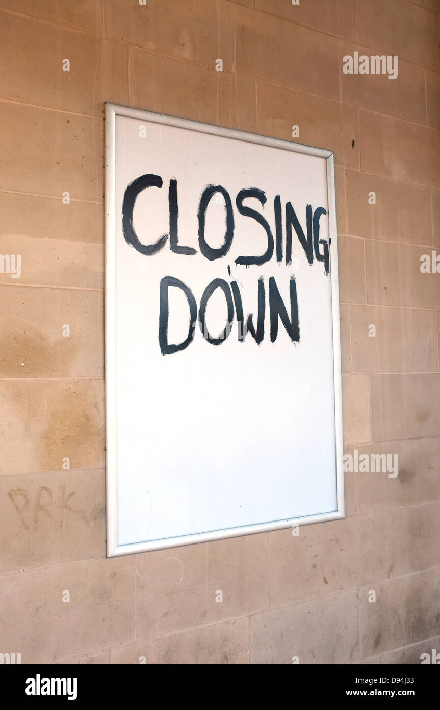 Hand written Closing Down Sale Signs Stock Photo - Alamy