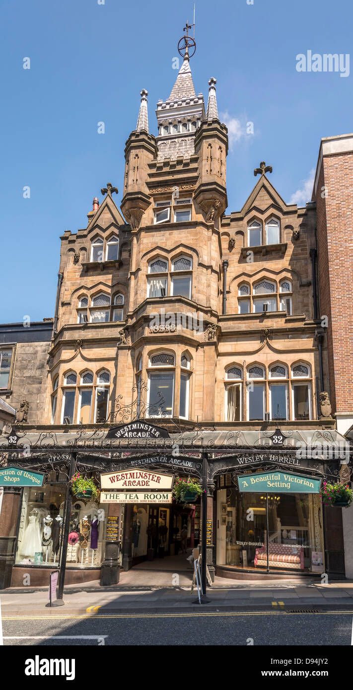 Westminster shopping arcade hi-res stock photography and images - Alamy