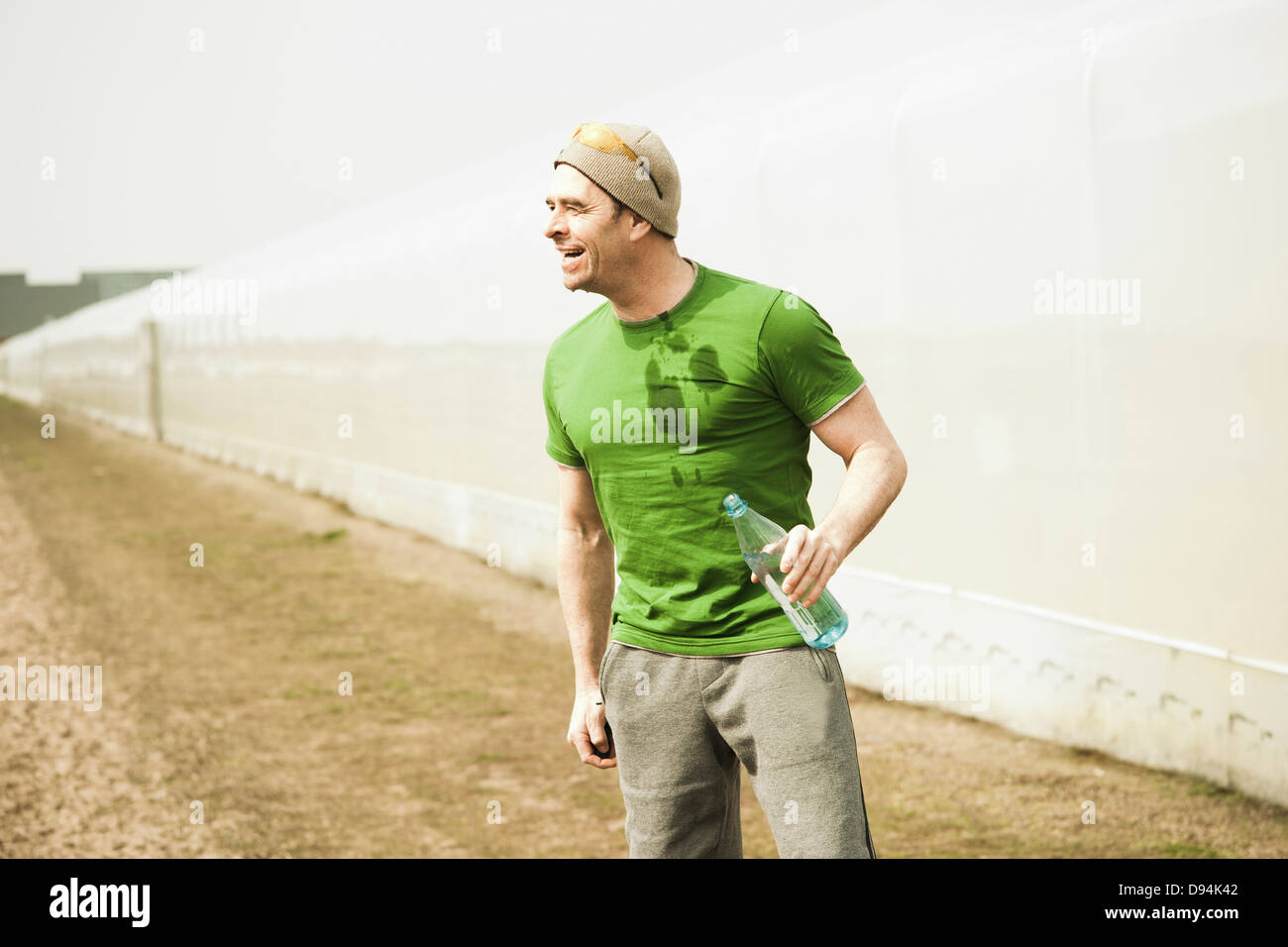 Man running by water hi-res stock photography and images - Alamy