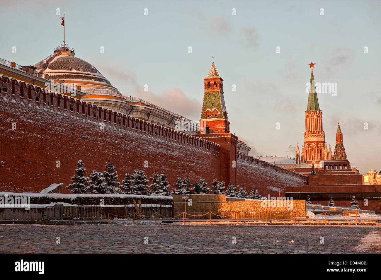 Kremlin and red square, moscow hi-res stock photography and images - Alamy