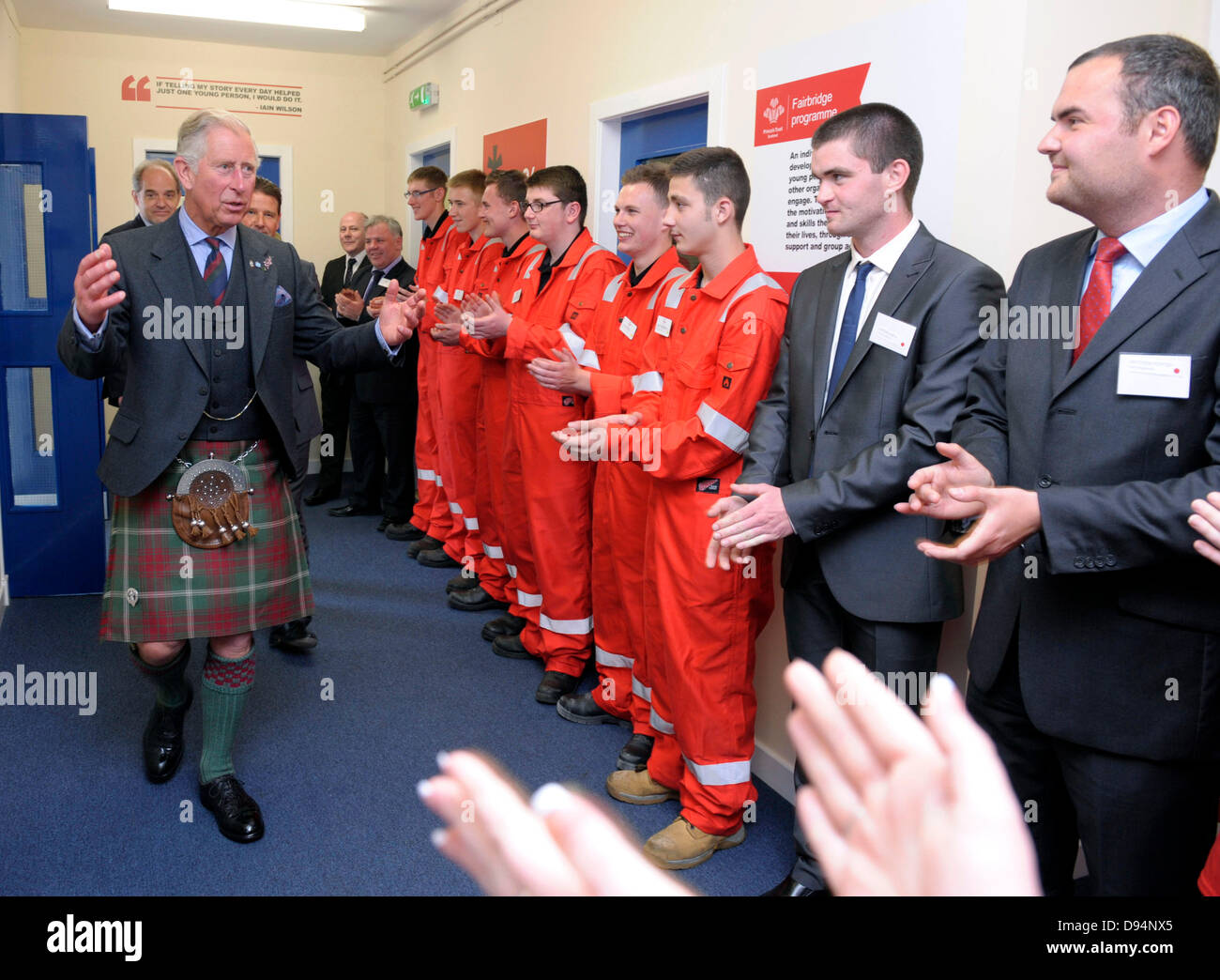 Dundee, Scotland, UK. 11th June 2013. Prince's Trust young people ...