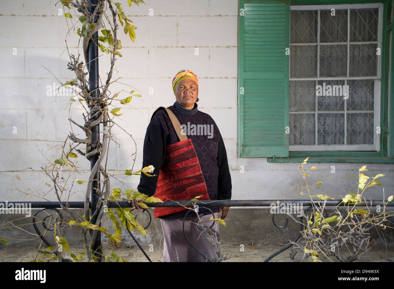 Nieu Bethesda , S.A. - Maggie Jacobs was born and brought up in Nieu ...