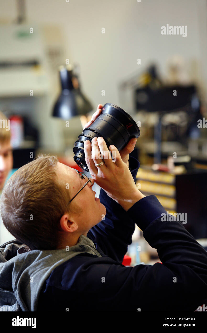 Cooke lenses hi-res stock photography and images - Alamy