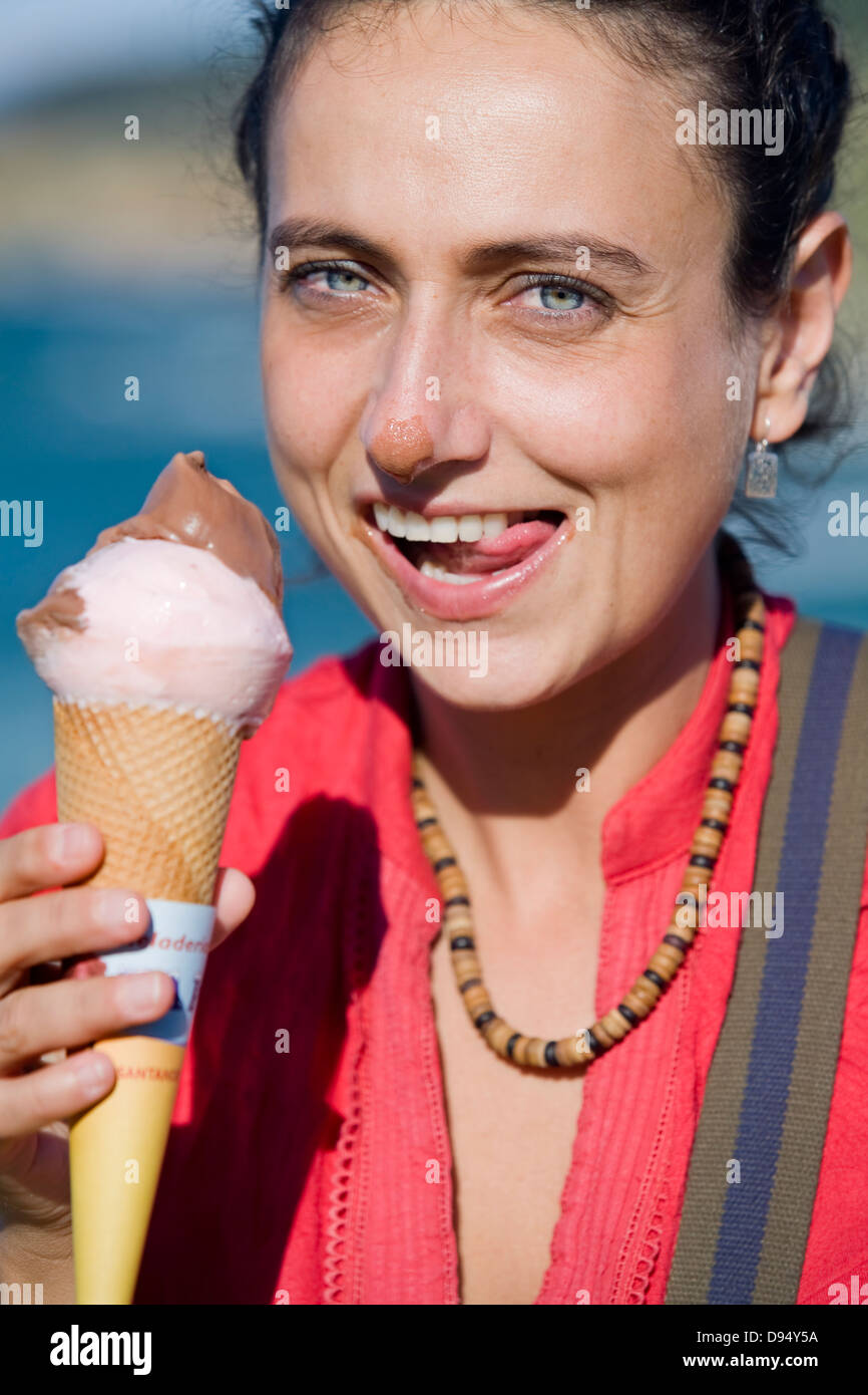 Woman sun cream face hi-res stock photography and images - Alamy