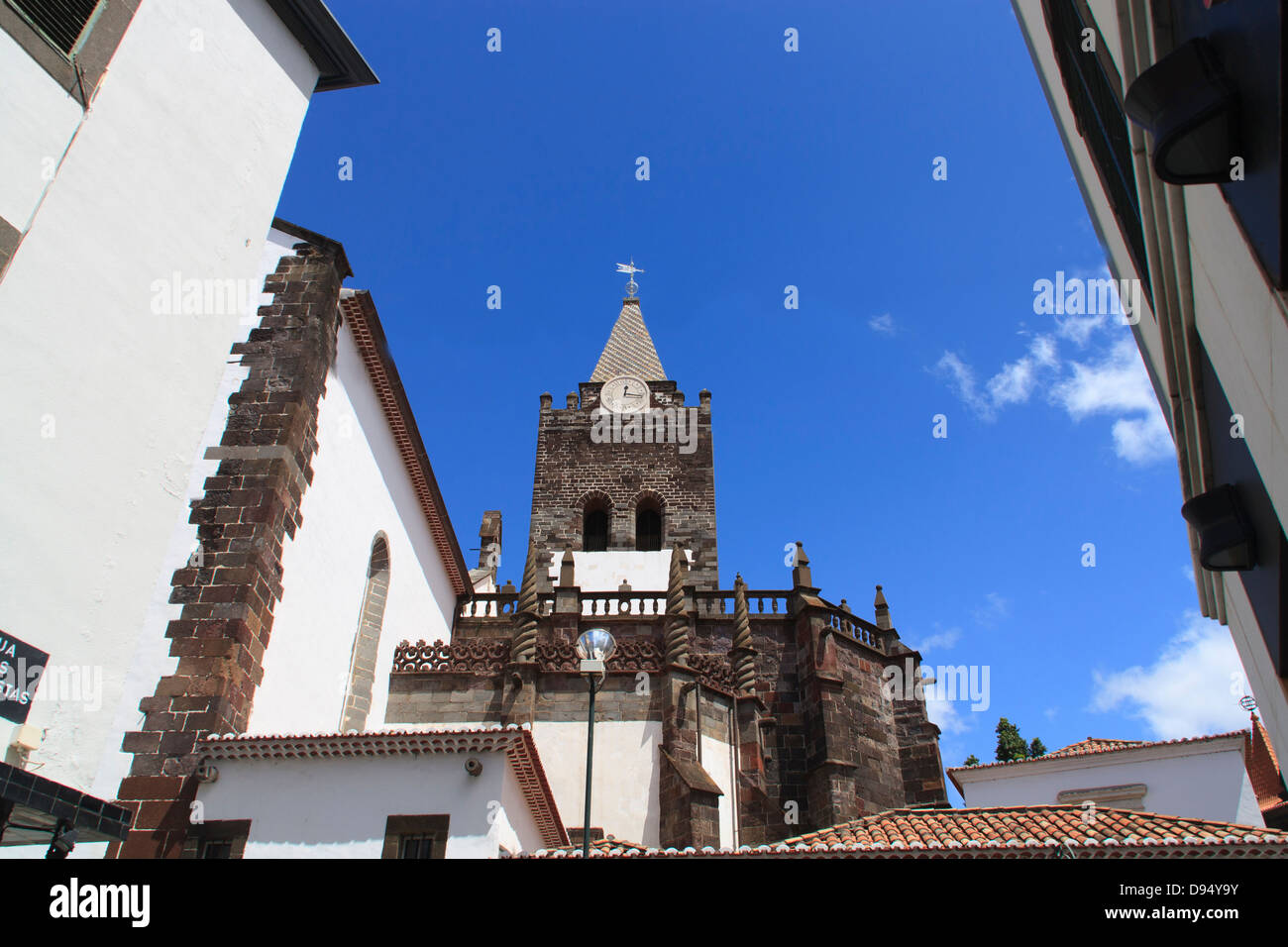 View of funchal church hi-res stock photography and images - Alamy