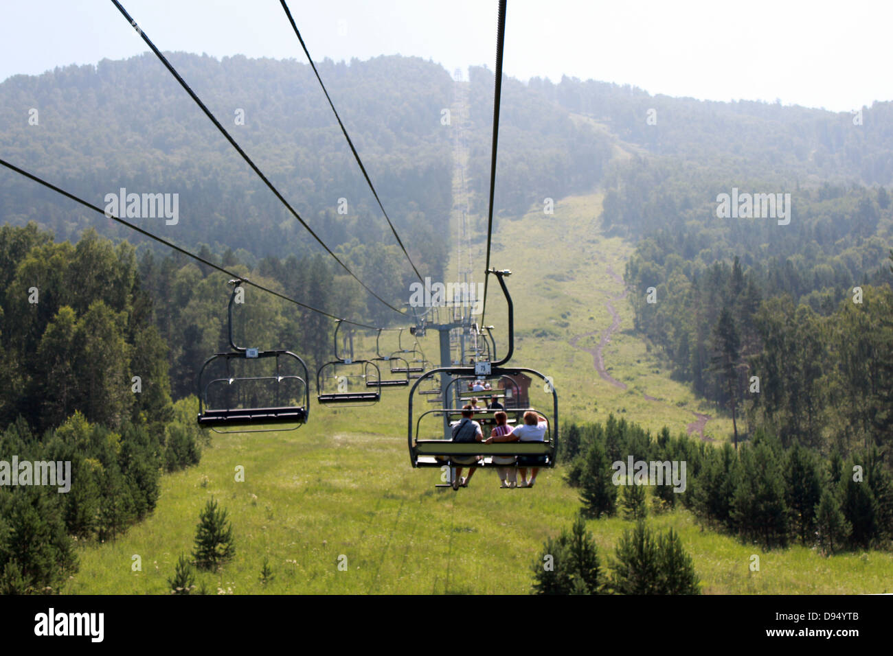 Mountain lift hi-res stock photography and images - Alamy