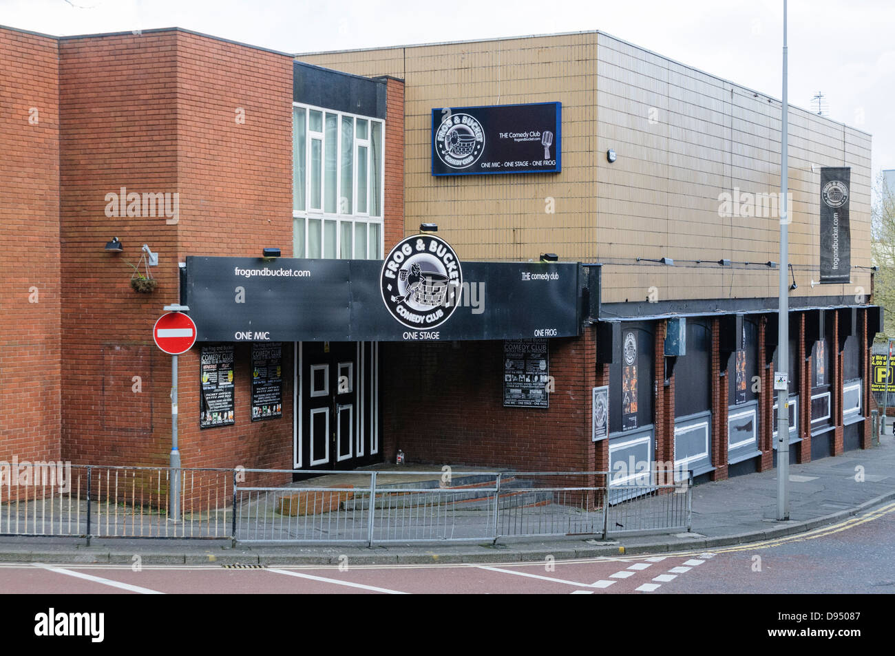 Frog and Bucket comedy club, Preston Stock Photo - Alamy