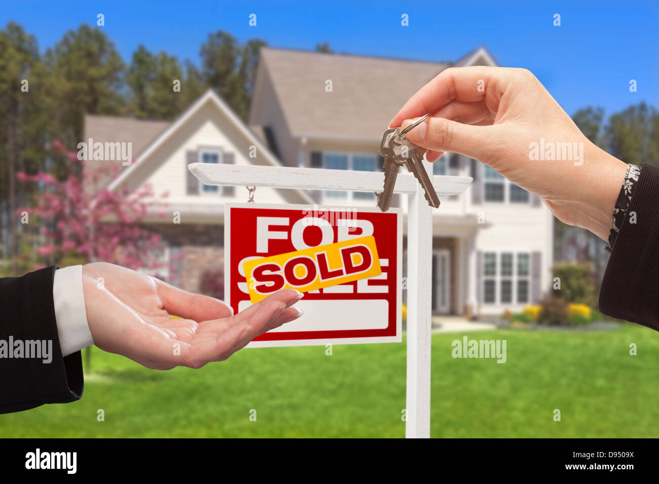 Handing over house keys hi-res stock photography and images - Alamy