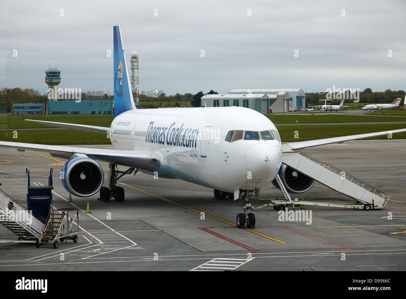 Boeing 767 High Resolution Stock Photography and Images - Alamy