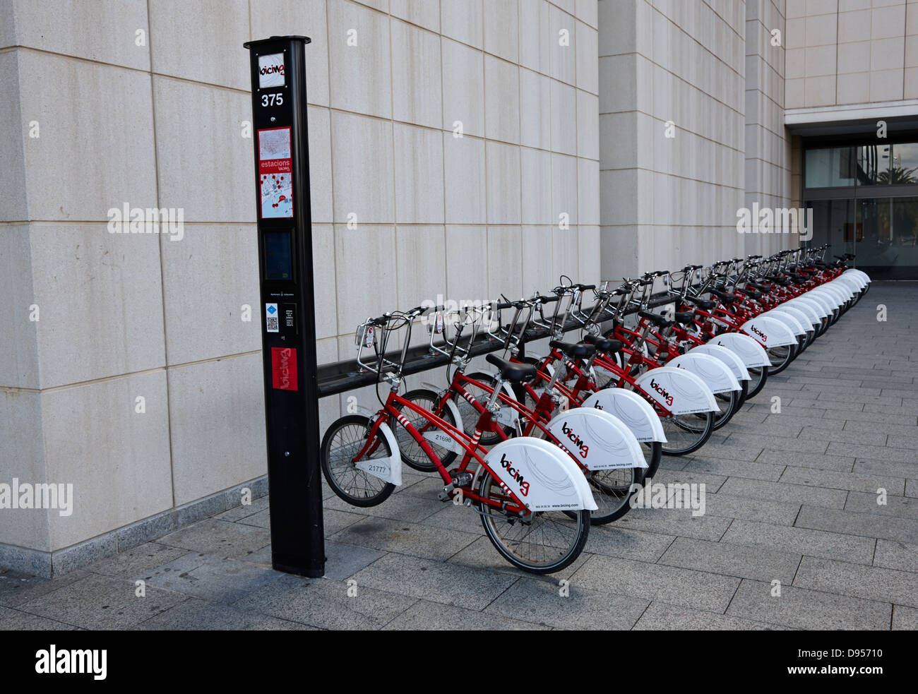 Bicing city bike system hi-res stock photography and images - Alamy