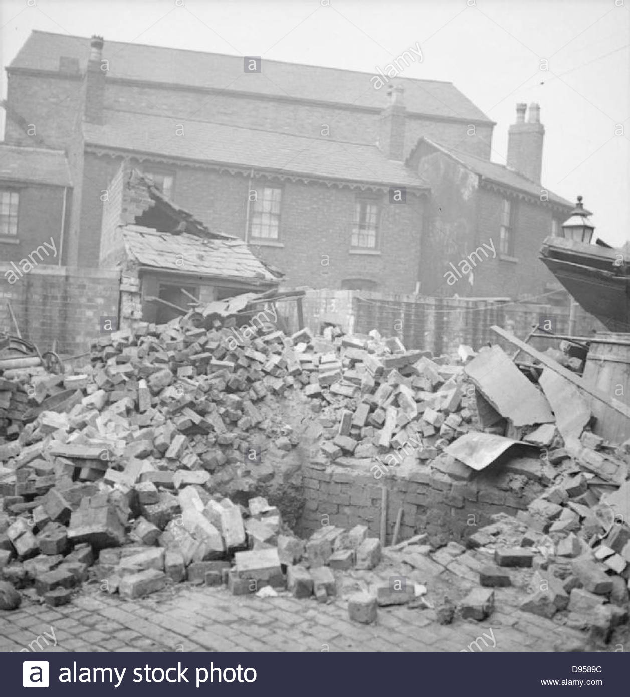 Bomb Birmingham Ww2 Stock Photos & Bomb Birmingham Ww2 Stock Images - Alamy