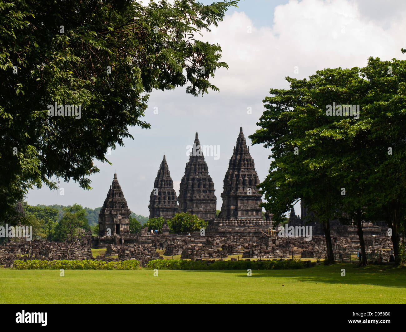 Candi Shiva Mahadeva in Prambanan temple complex Stock Photo - Alamy