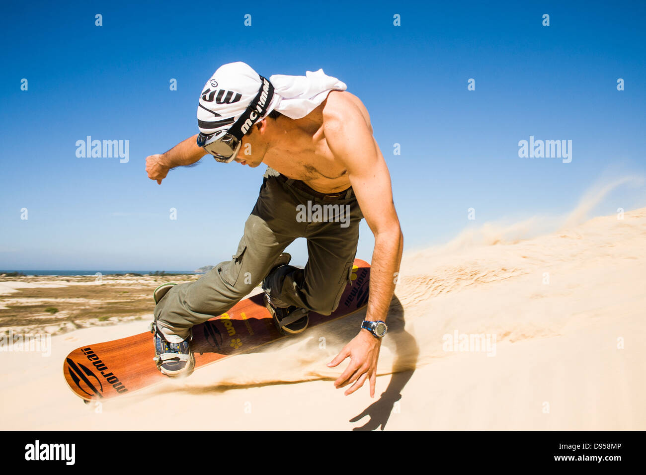 Sandboarding Stock Photos & Sandboarding Stock Images - Alamy