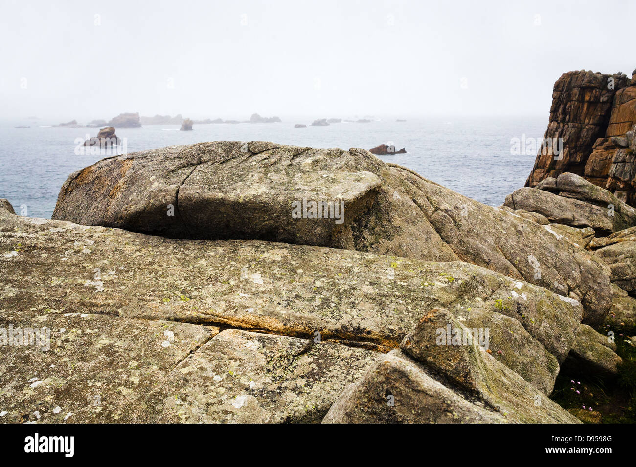 North atlantic rocks granite hi-res stock photography and images - Alamy
