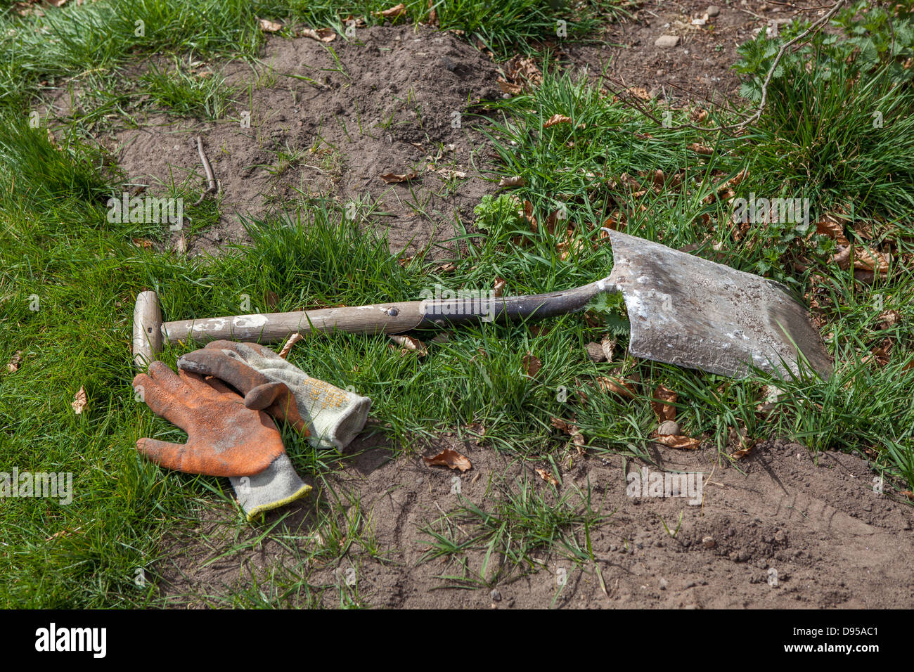 Untidy gardener hi-res stock photography and images - Alamy