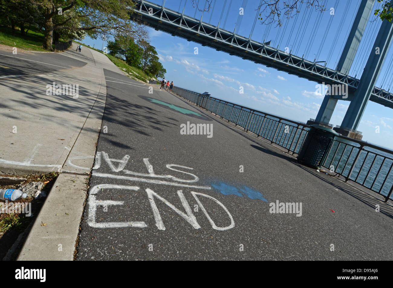 Boardwalk race hi-res stock photography and images - Alamy