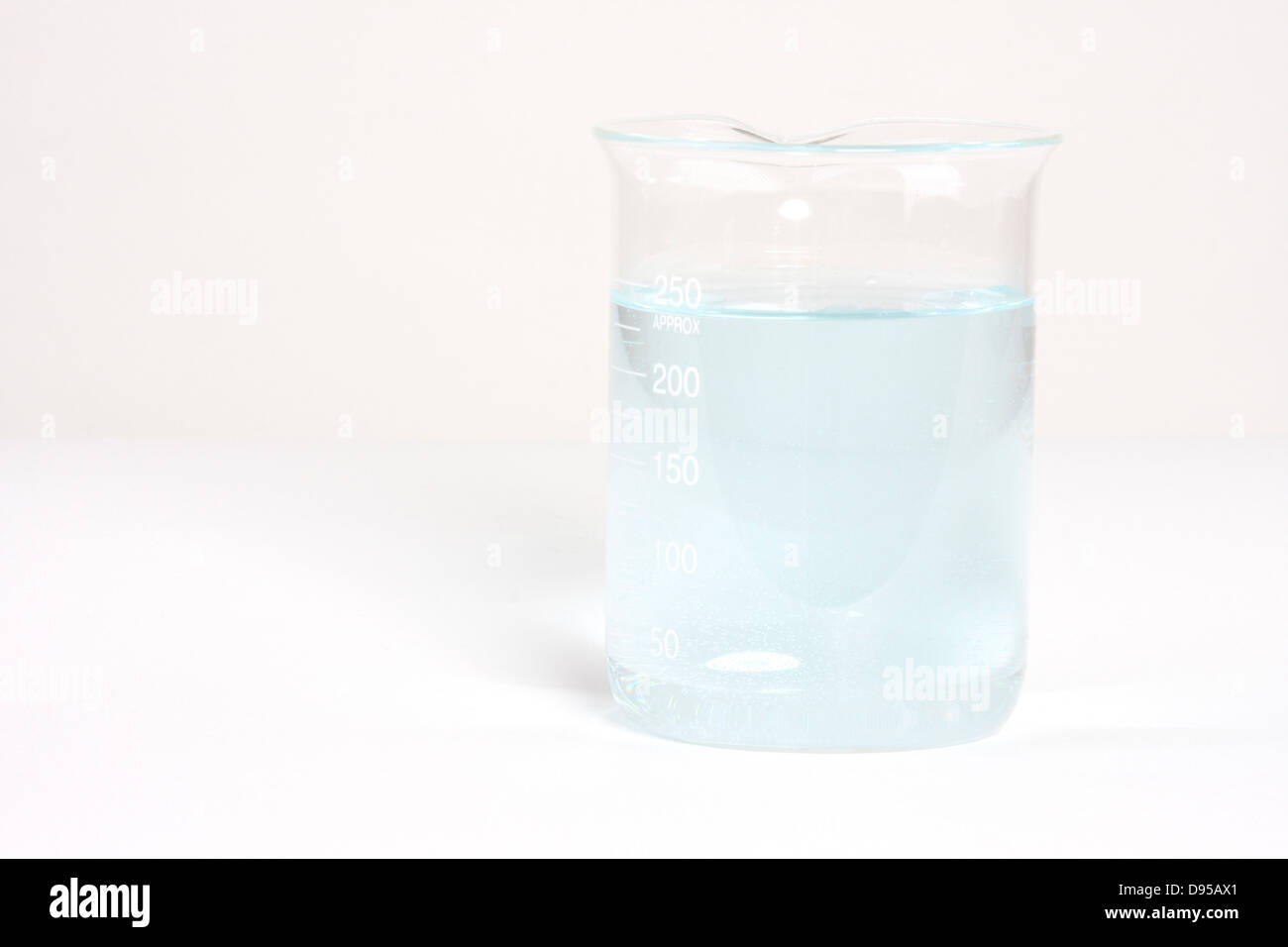 Beaker of water hi-res stock photography and images - Alamy