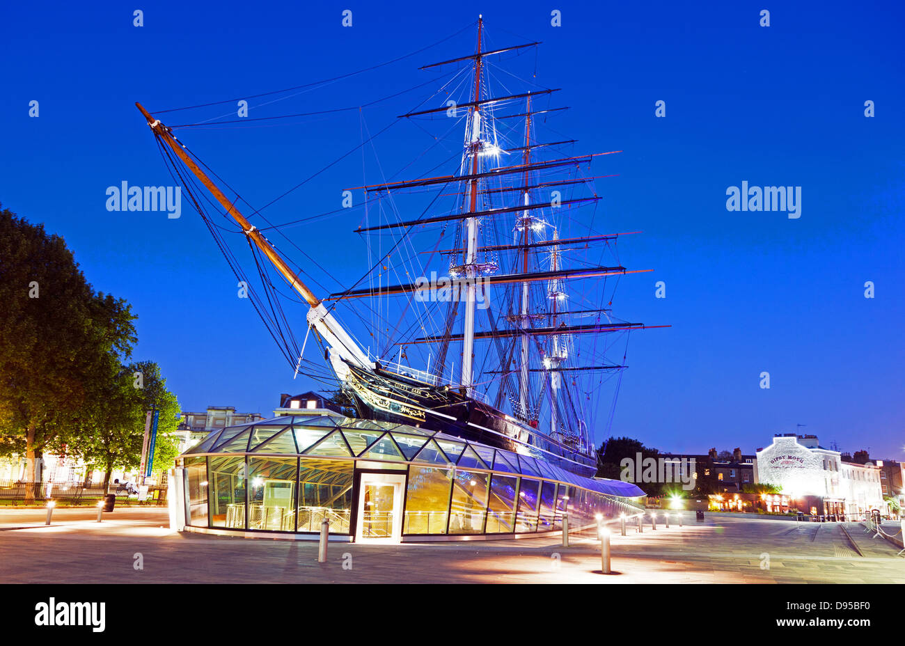 The Cutty Sark At Dusk Greenwich London UK Stock Photo - Alamy