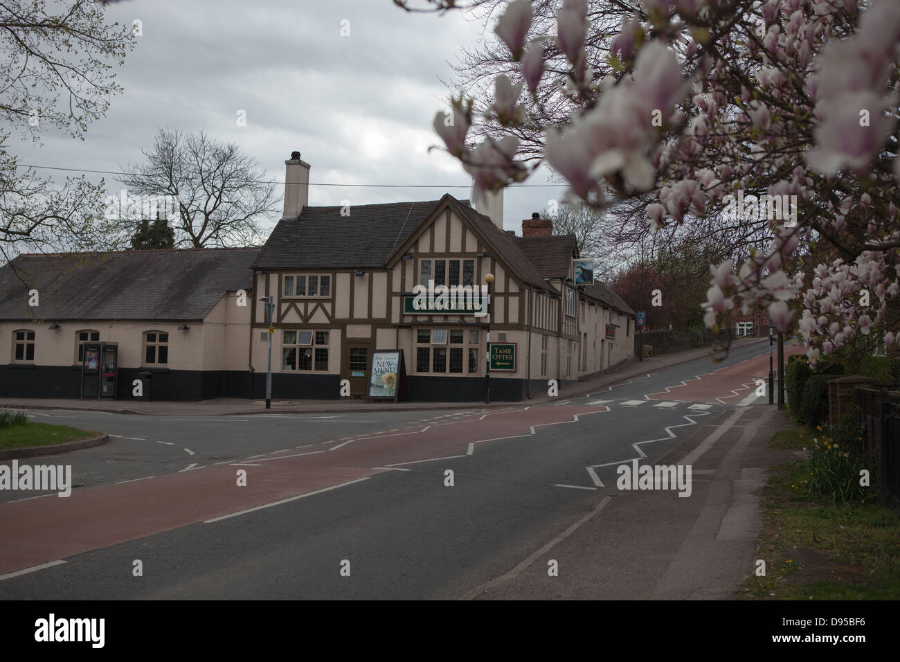 A half timbered village pub at Hopwas in the Midlands Stock Photo - Alamy