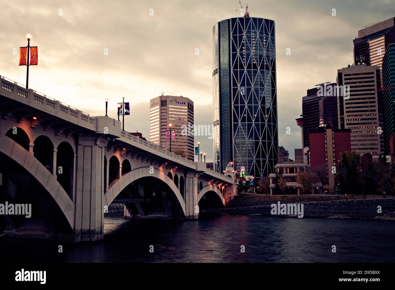 Centre street bridge hi-res stock photography and images - Alamy