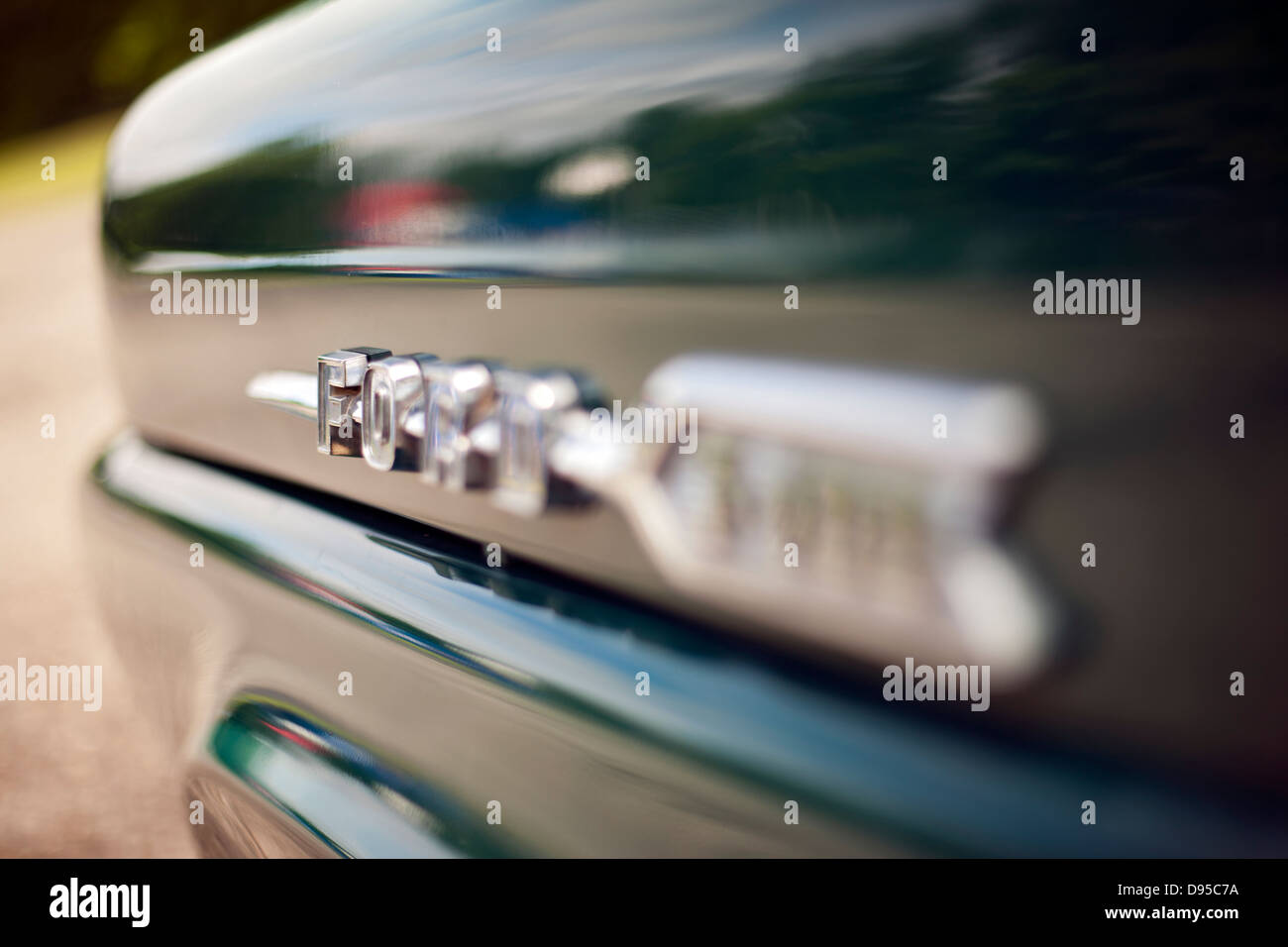 Ford logo close up hi-res stock photography and images - Alamy