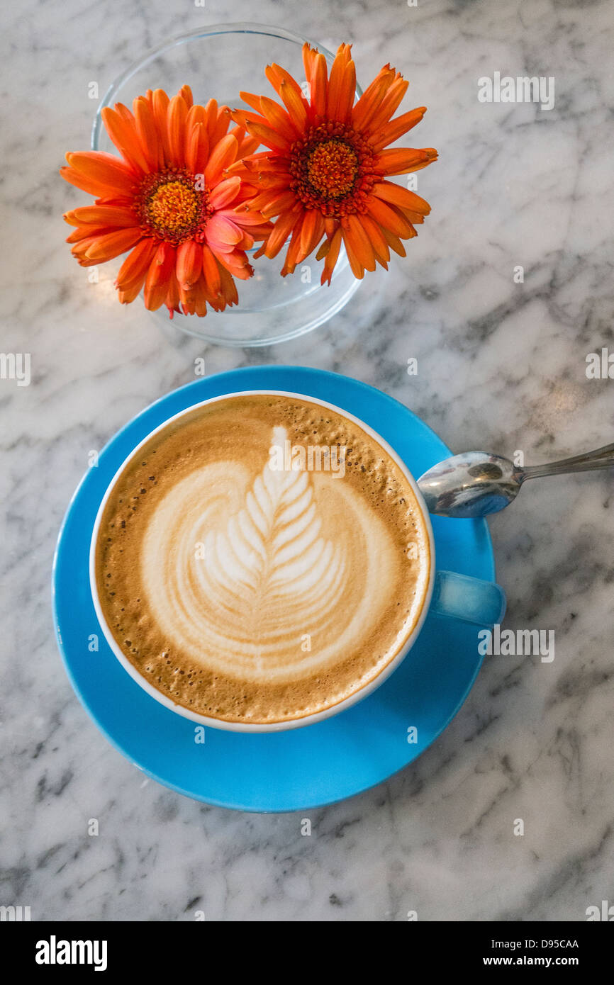 Fancy coffee drinks hi-res stock photography and images - Alamy