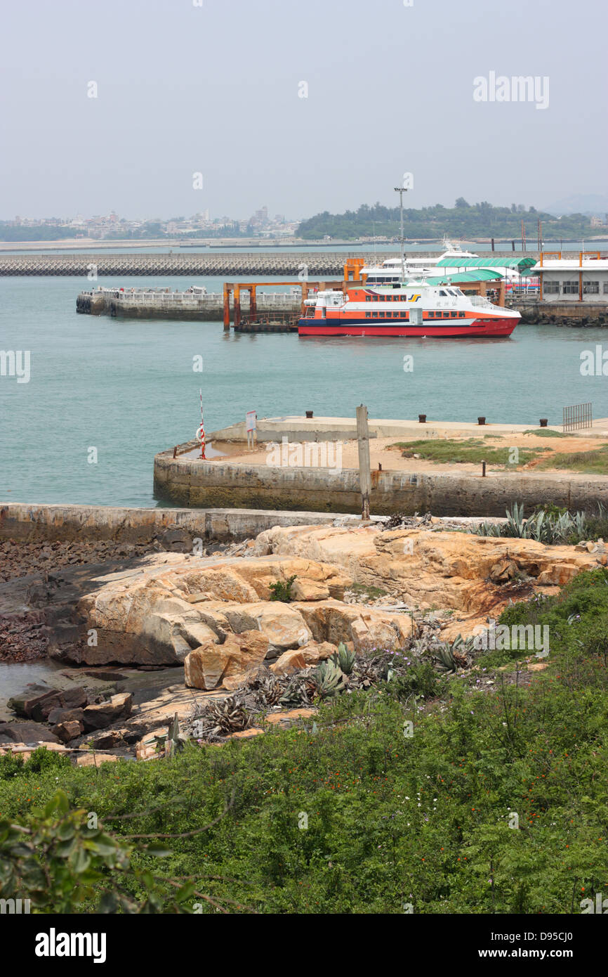 Shuitou harbor hi-res stock photography and images - Alamy