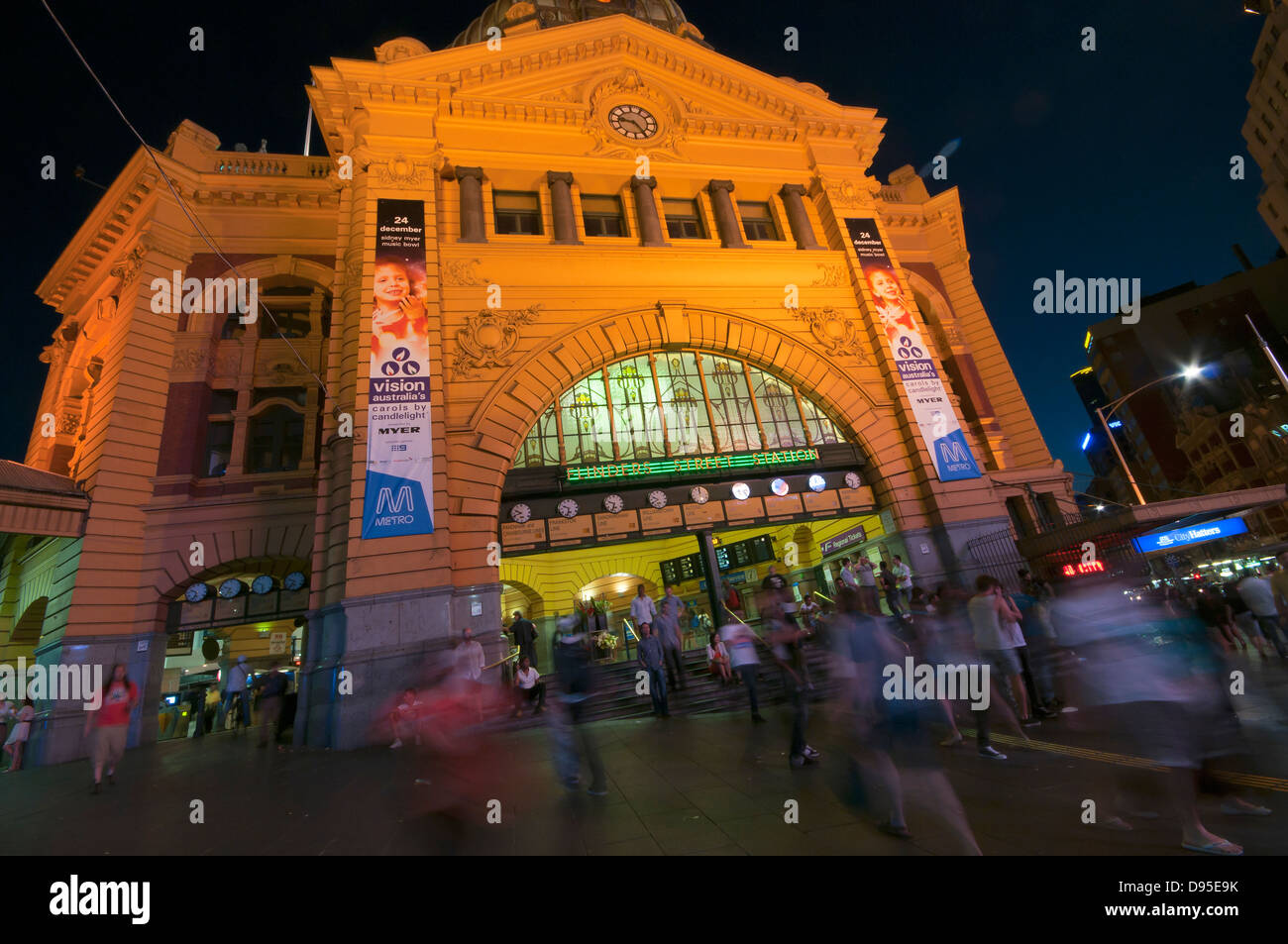 Flinders street clocks hi-res stock photography and images - Alamy