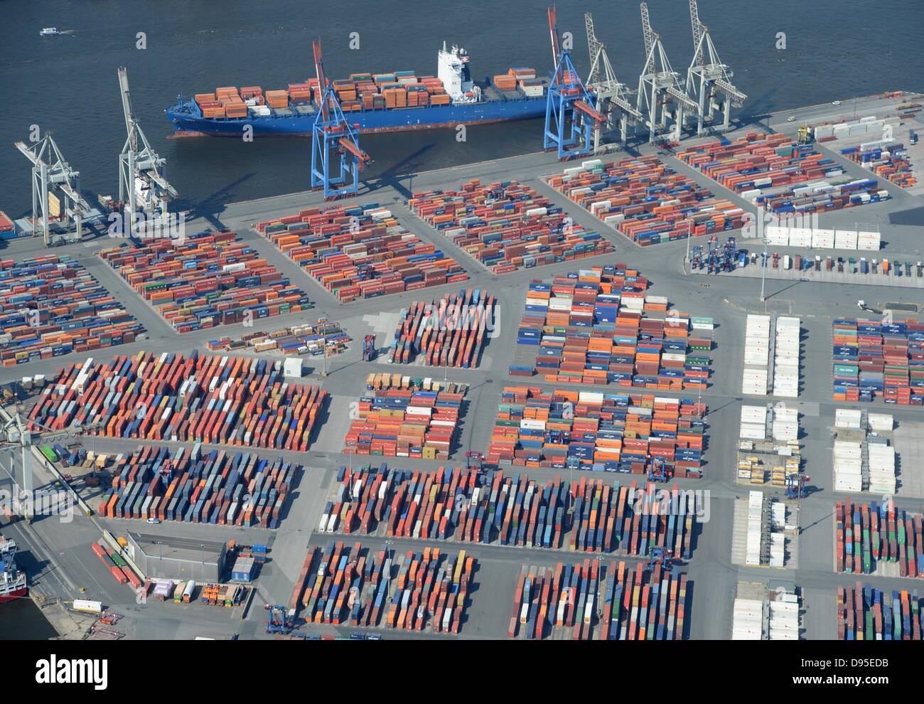 Ctb hi-res stock photography and images - Alamy