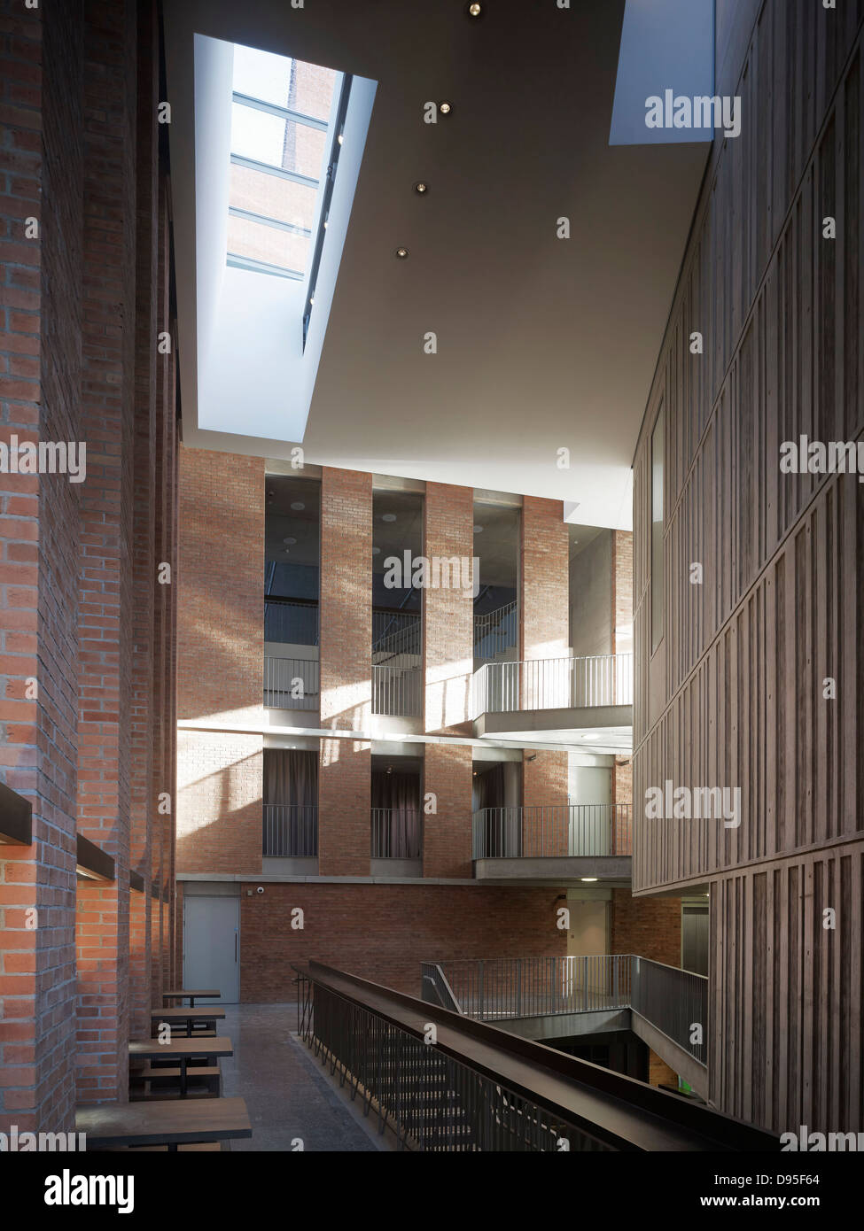 MAC, Belfast, United Kingdom. Architect: Hackett Hall McKnight, 2012 ...