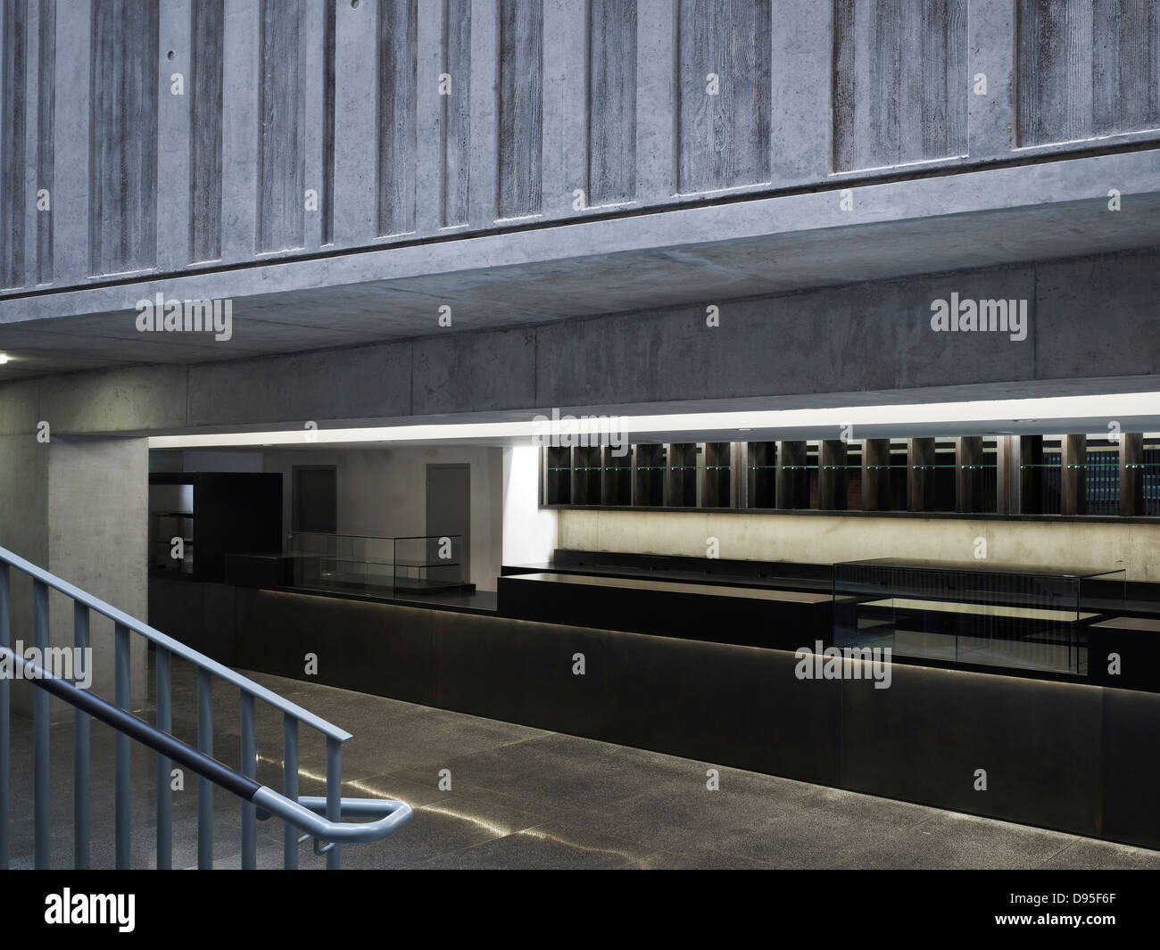 MAC, Belfast, United Kingdom. Architect: Hackett Hall McKnight, 2012 ...