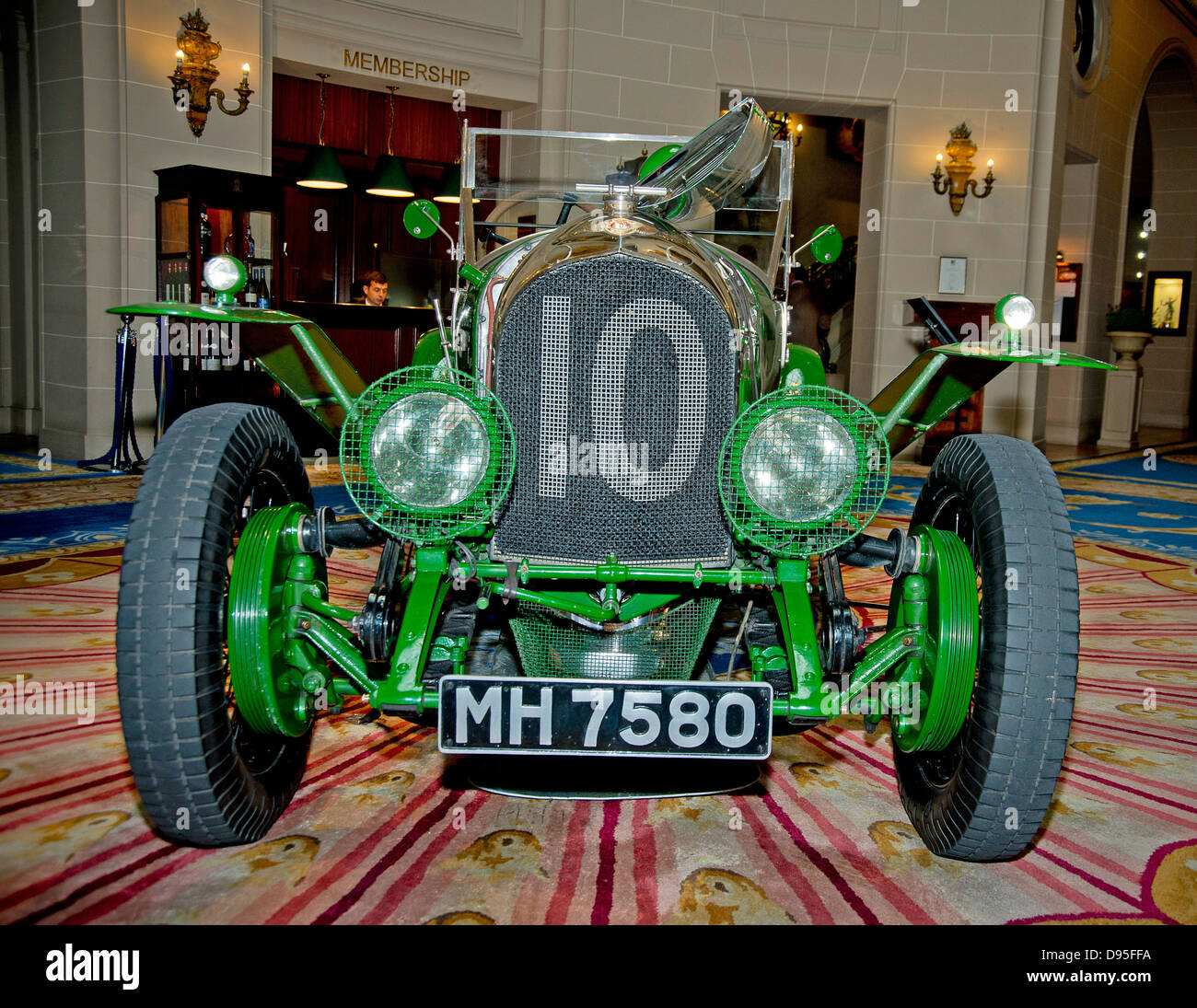 Rac club pall mall hi-res stock photography and images - Alamy