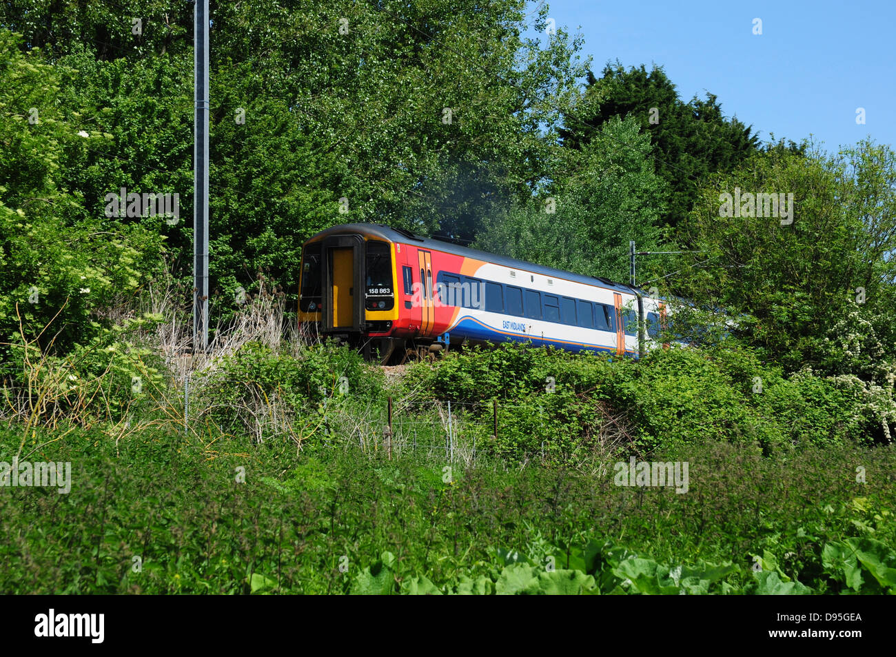 East Midlands Trains class 158 Express Sprinter DMU 158863 heading ... East Midlands Trains class 158 Express Sprinter DMU 158863 heading ...