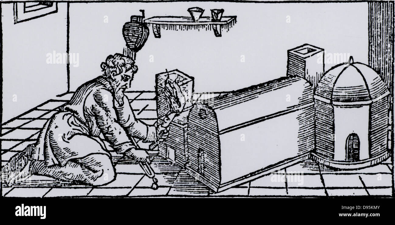 Condensing mercury vapour that has been distilled from mercury-bearing ...