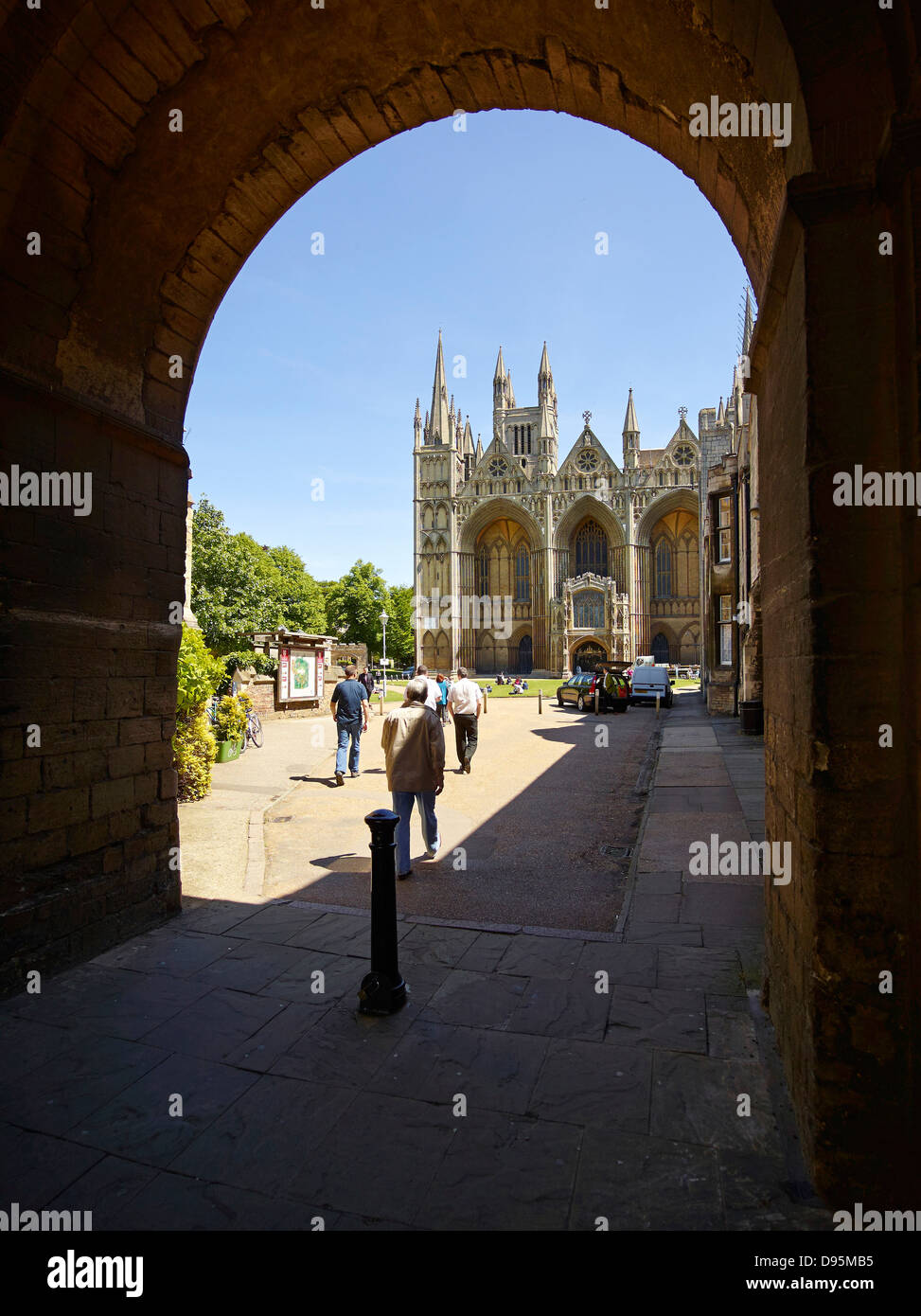 Peterborough cathedral square hi-res stock photography and images - Alamy