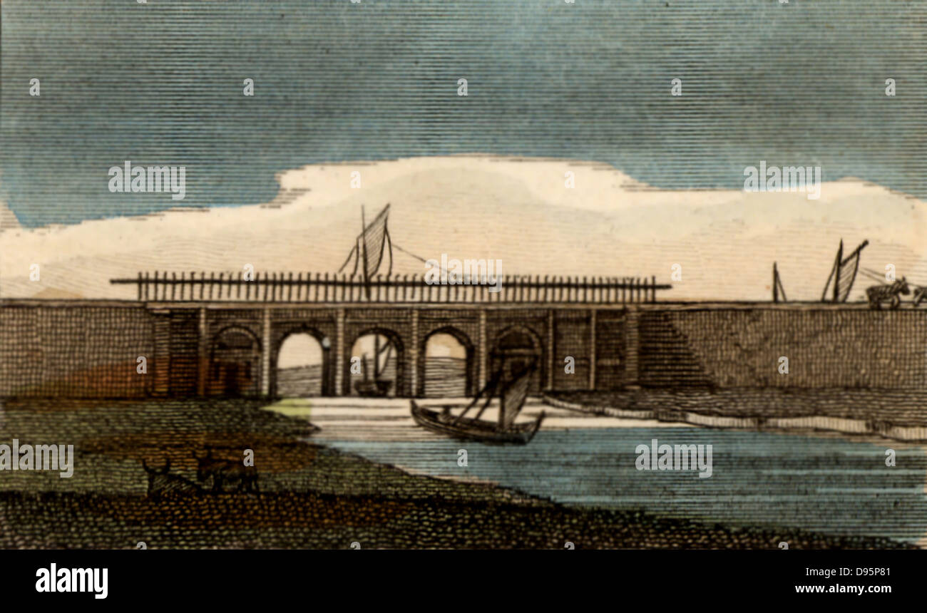 Viaduct on the Bridgewater Canal carrying it across the River Irwell ...