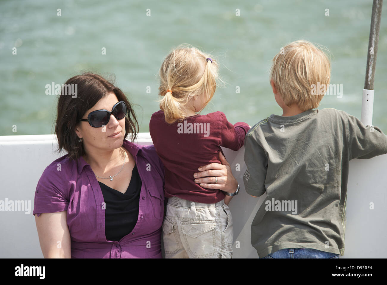 Girl at rail cruise ship hi-res stock photography and images - Alamy
