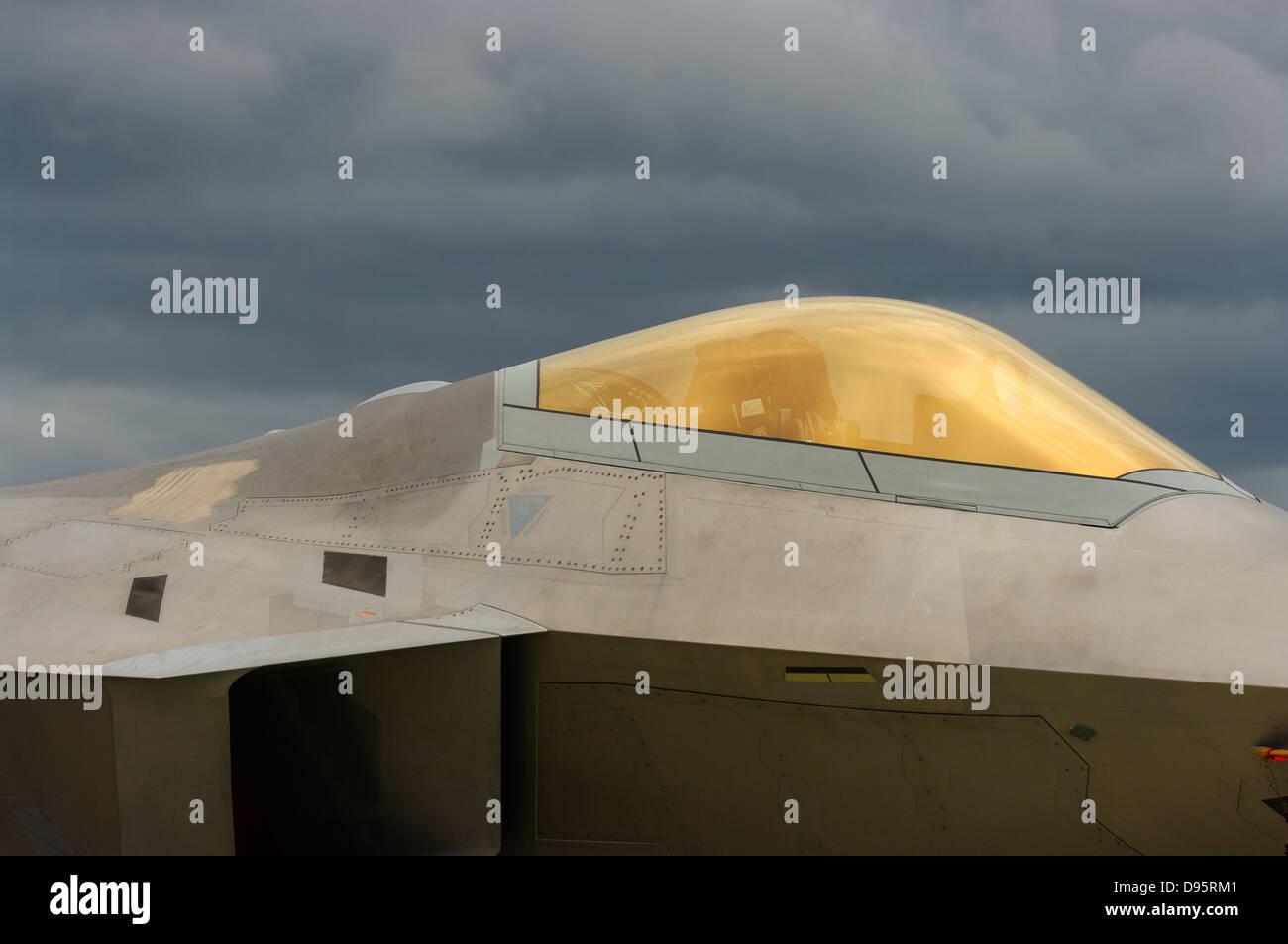 A close up of US Air Force Lockheed Martin/Boeing F-22 Raptor beneath a ...