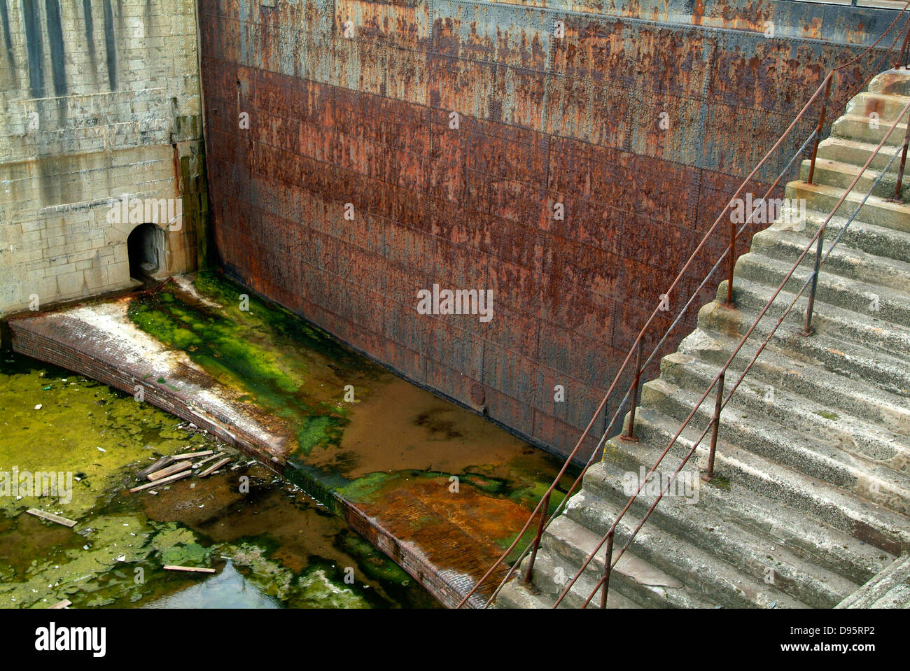 Titanic In Dry Dock High Resolution Stock Photography and Images - Alamy
