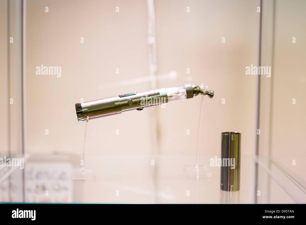 Swansea, Wales, UK. 12th June 2013. A "vaping" device or "Electronic ...
