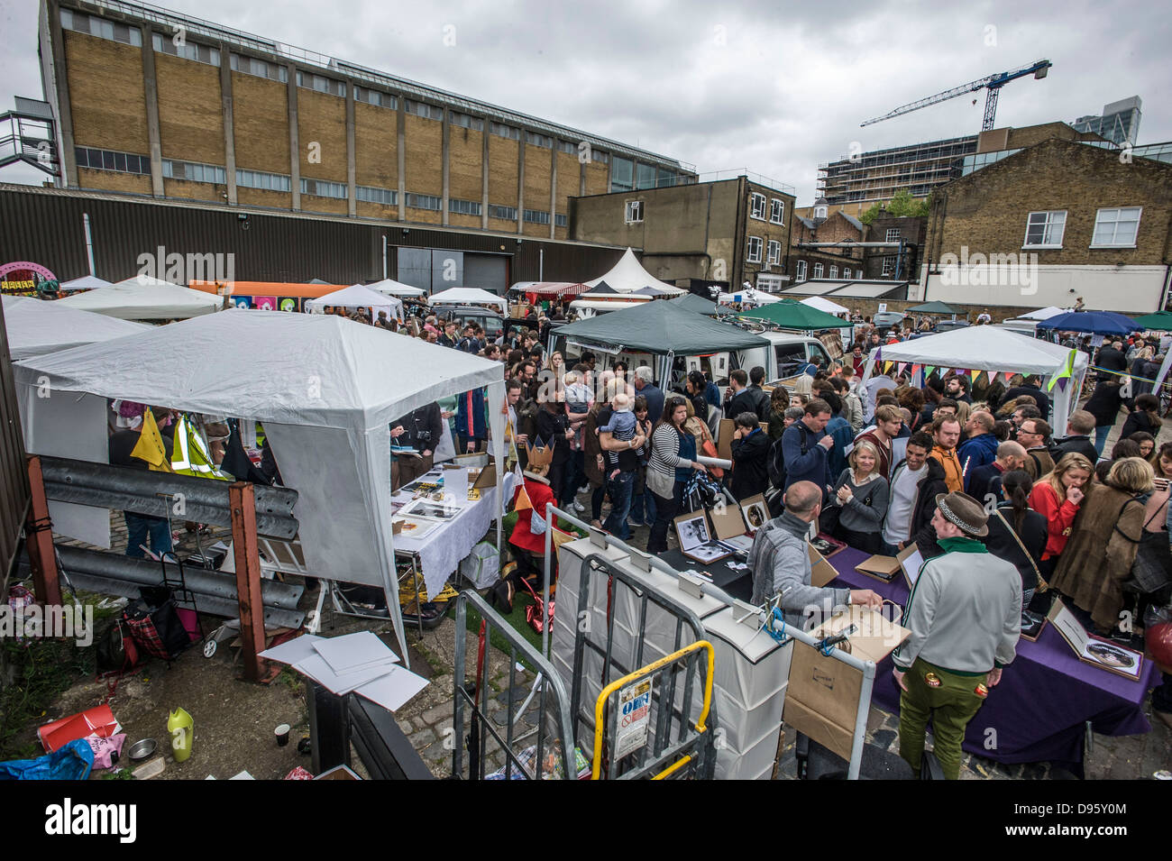The Vauxhall Art Car Boot Fair 2013 , Truman Brewery , Brick Lane , E1 ...