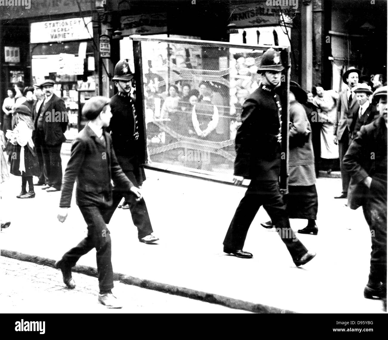 World War I - 1914-1918: Anti-German riots in Poplar, London. Police ...