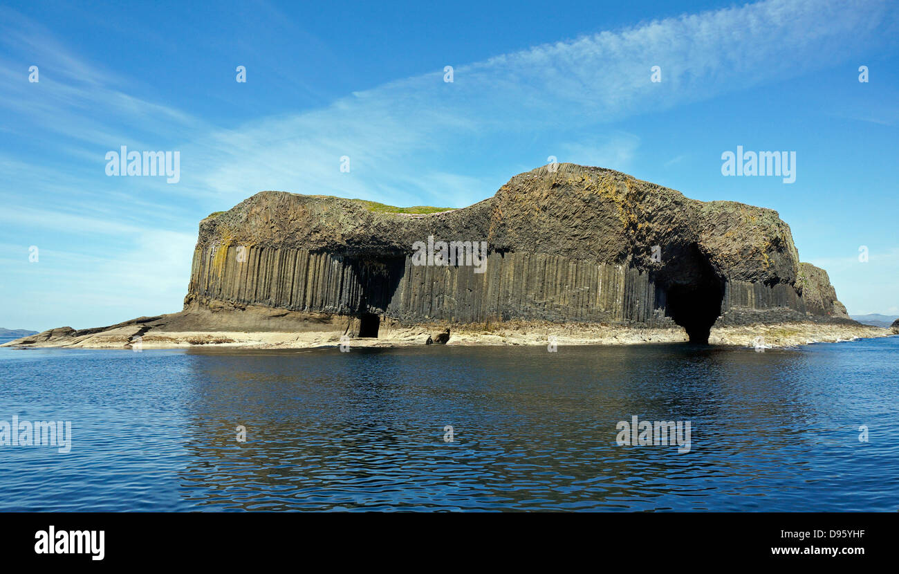 Cave columns hi-res stock photography and images - Alamy