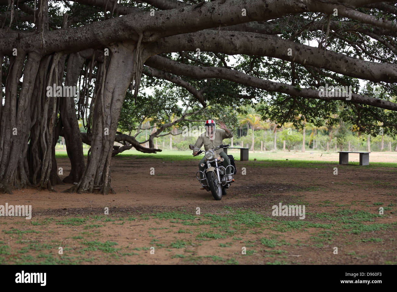 Man driving royal enfield bullet hi-res stock photography and images ...