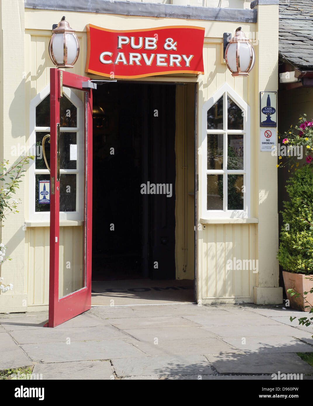 Pub carvery hi-res stock photography and images - Alamy