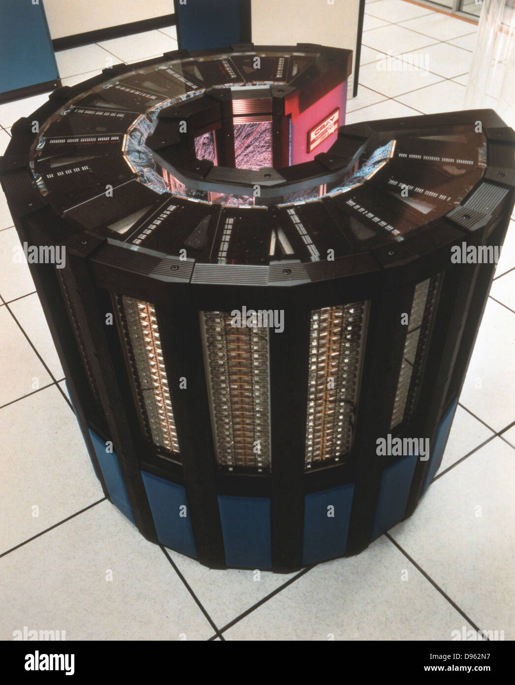 Cray 2 supercomputer hi-res stock photography and images - Alamy